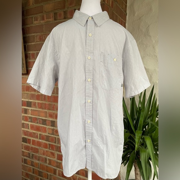 Mountain Hardwear | Shirts | Mountain Hardware Mens Short Sleeve Button ...